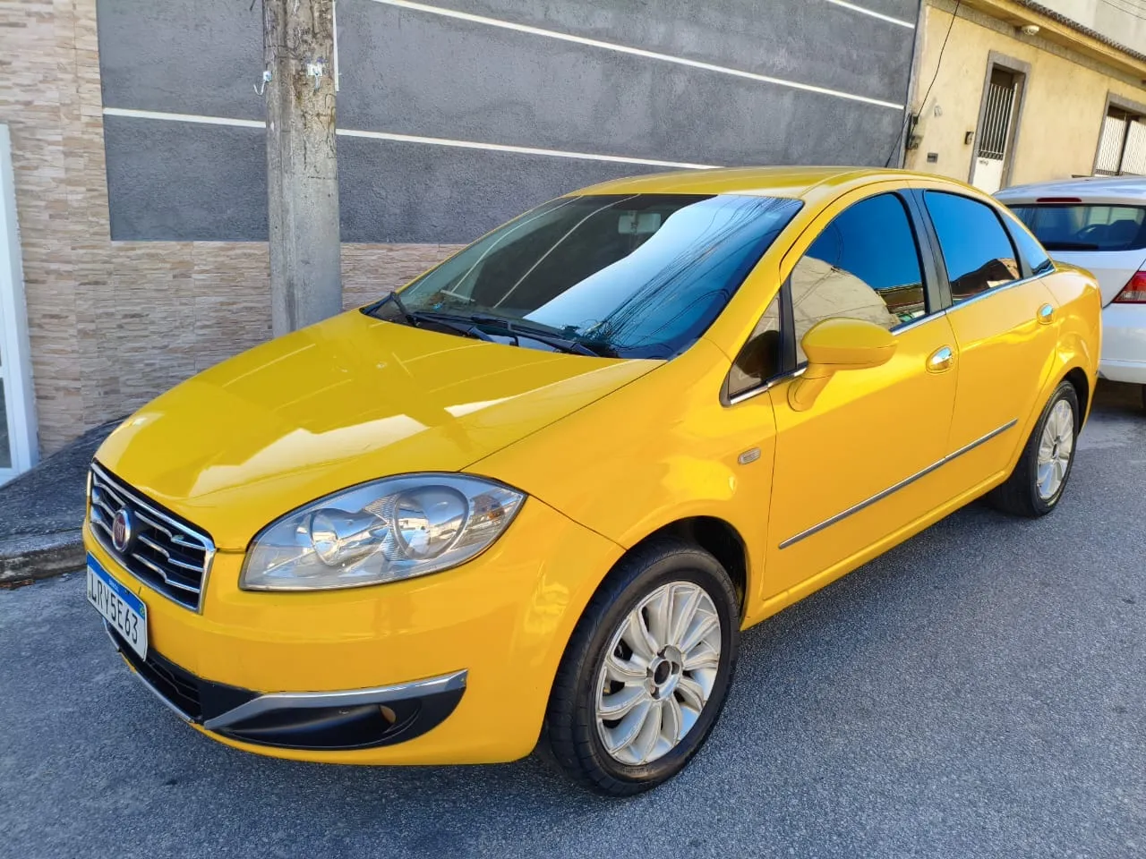 FIAT LINEA Usados e Novos
