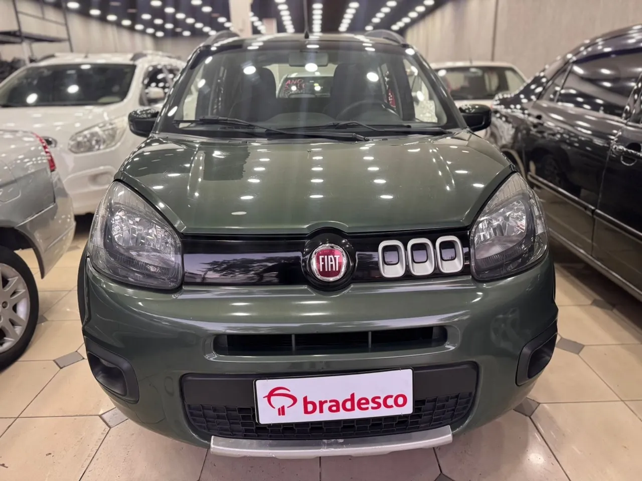 FIAT UNO 2016 Usados e Novos