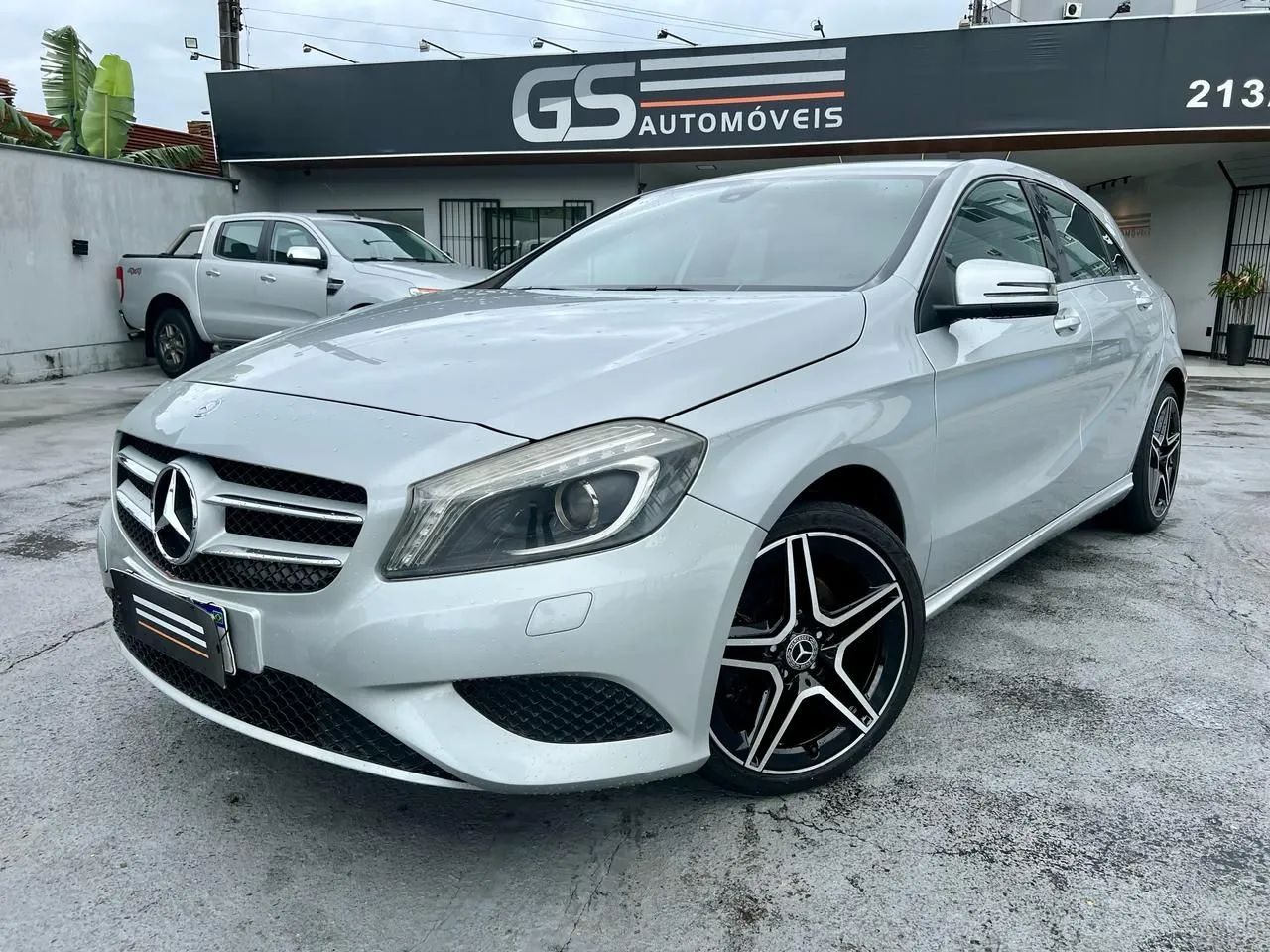 MERCEDES-BENZ A-200 Usados e Novos