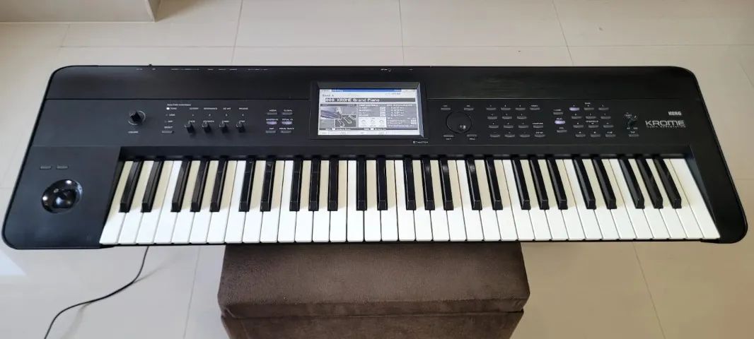 KORG KROME WORKSTATION 61 - Instrumentos musicais - Telégrafo, Belém ...