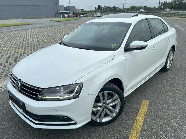 VOLKSWAGEN JETTA 2017 Usados e Novos