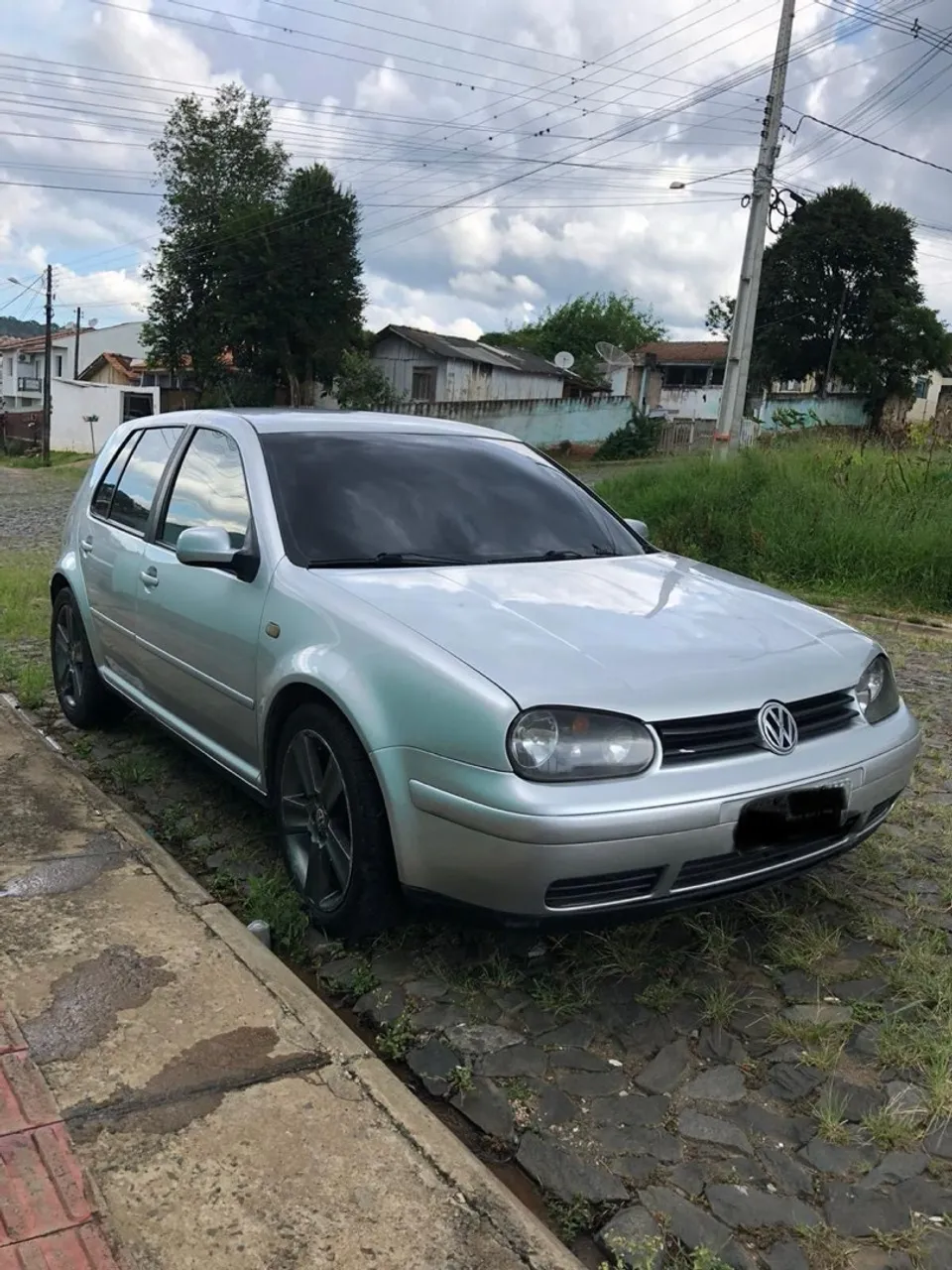 VOLKSWAGEN GOLF 2000 Usados e Novos