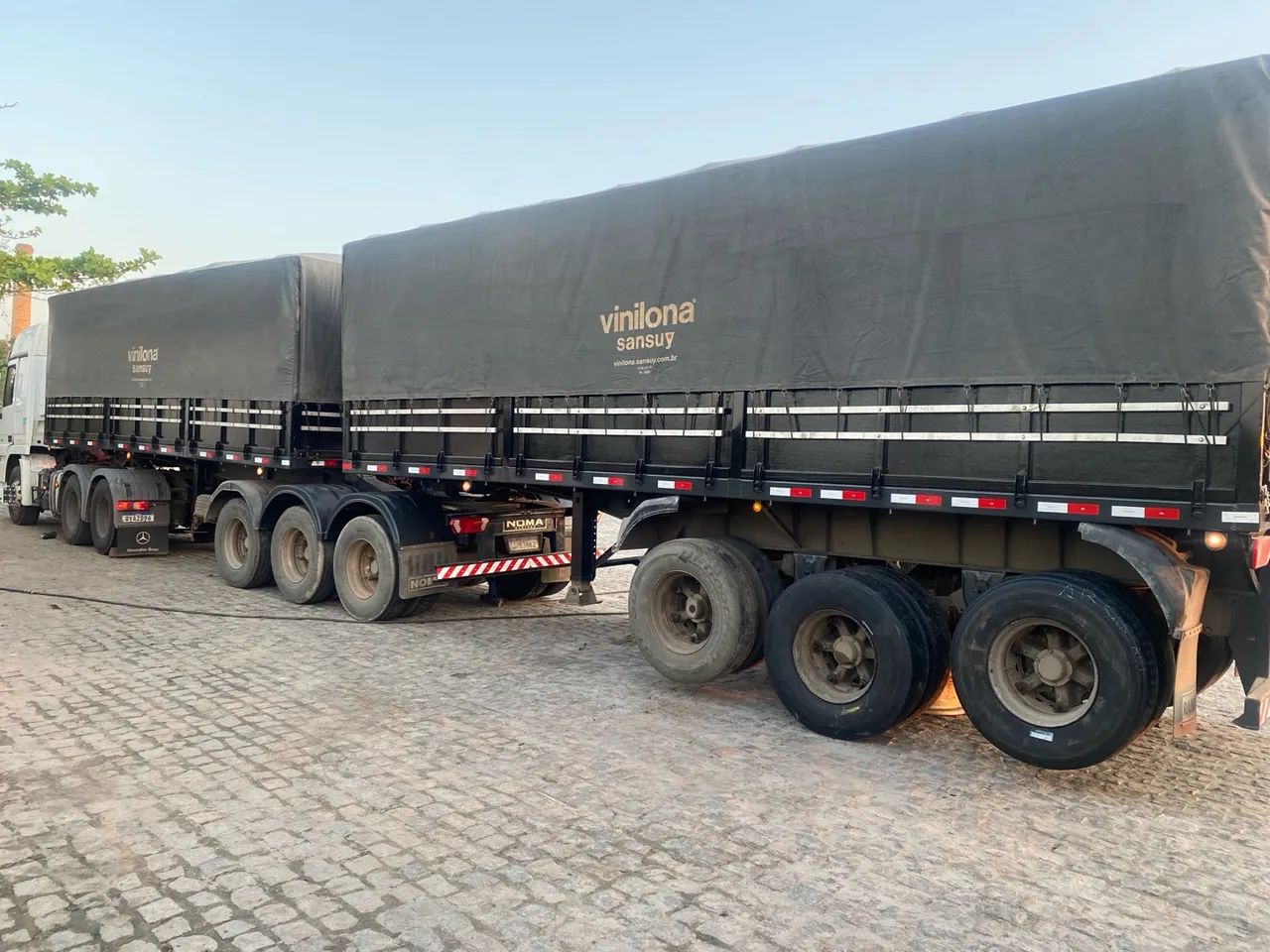 Bitrem 3x3 curto - Caminhões - Paripe, Salvador 1337269495 | OLX