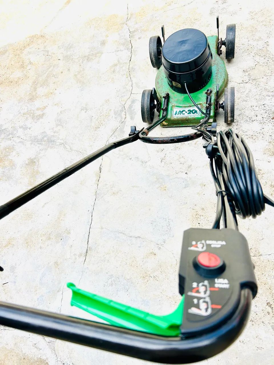 Roçadeira, cortador de grama, máquina elétrica de cortar grama Trapp MC ...