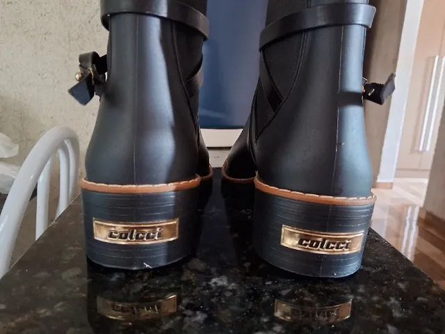 "bota colcci 37" no Brasil