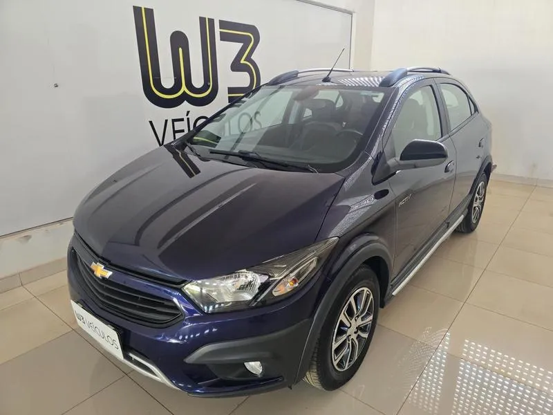 CHEVROLET ONIX 2018 Usados e Novos