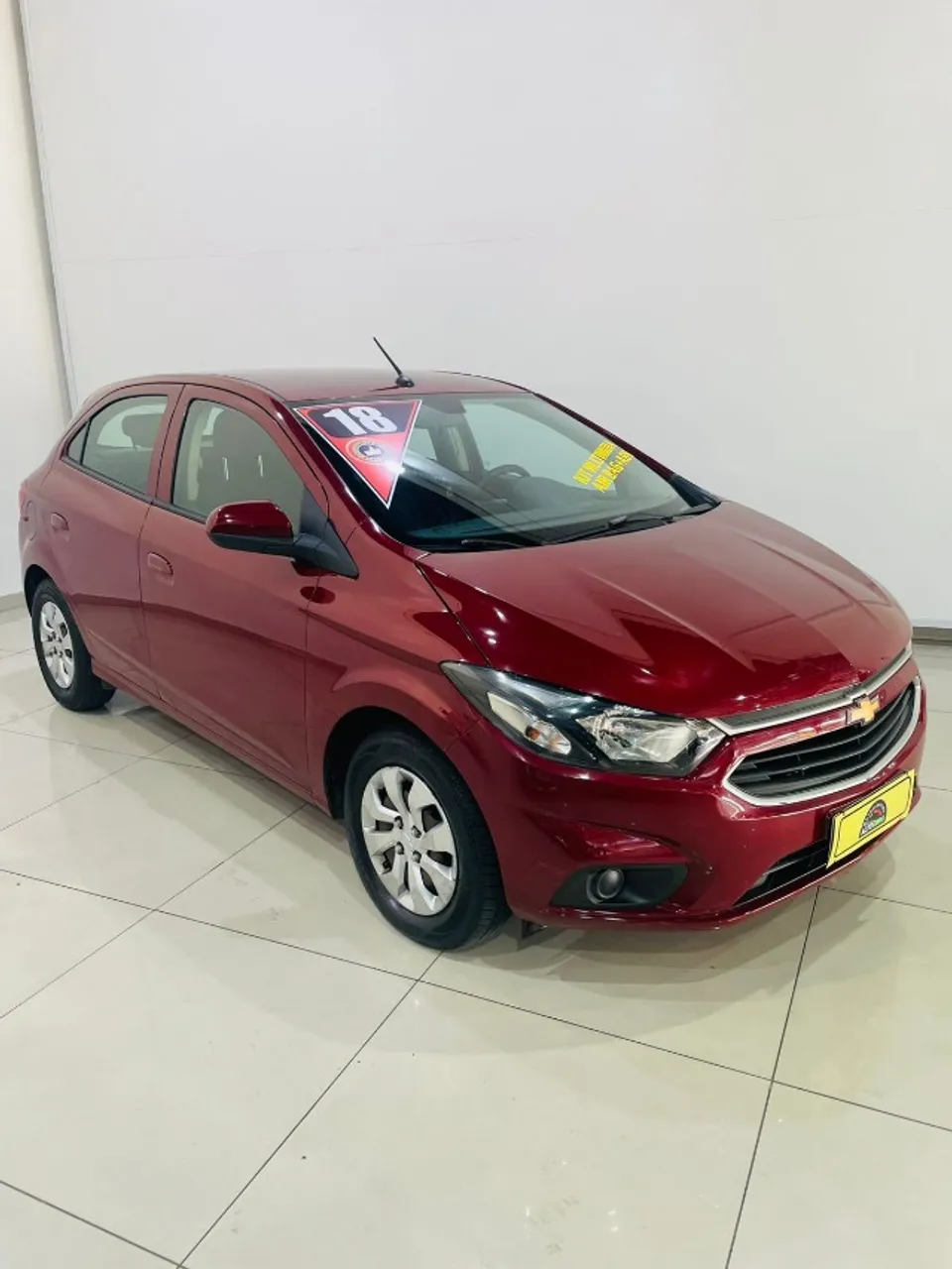 CHEVROLET ONIX 2018 Usados e Novos