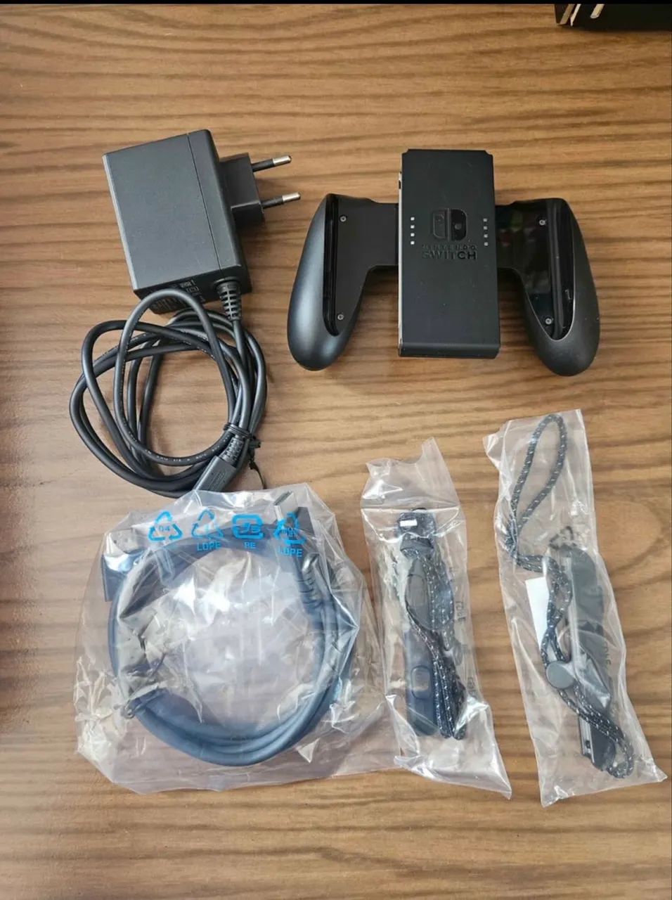 Nintendo switch oled 64gb (2 meses de uso) - Consoles de Vídeo Game ...