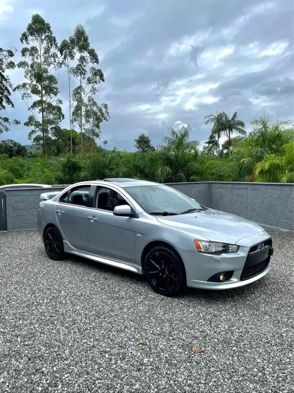 Mitsubishi Lancer Usados e Novos