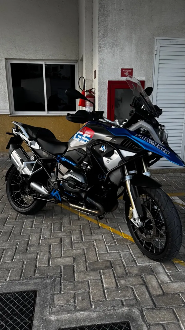 Motos BMW R 2018 no Brasil