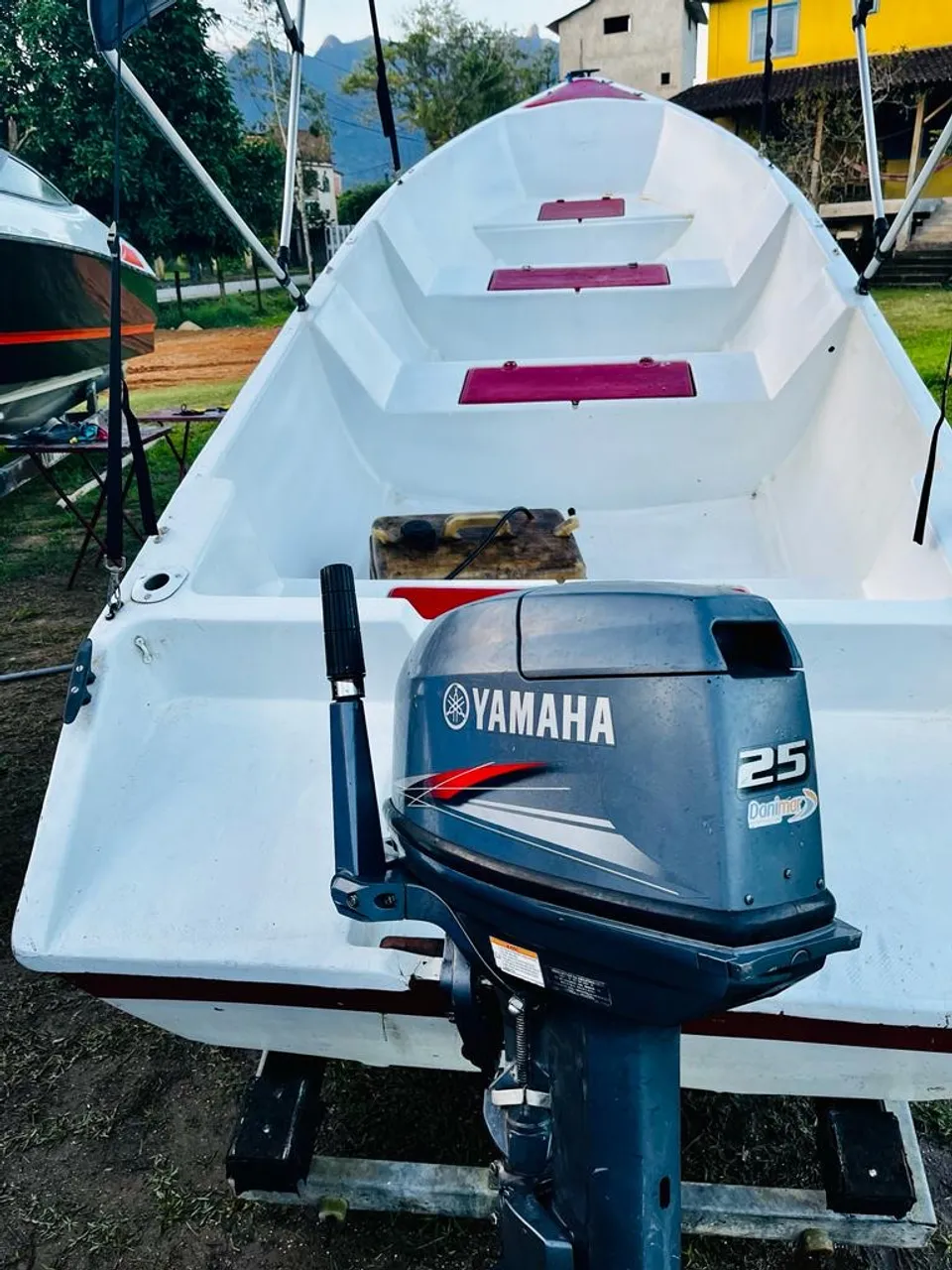 "bote com motor" - Barcos e aeronaves no Brasil