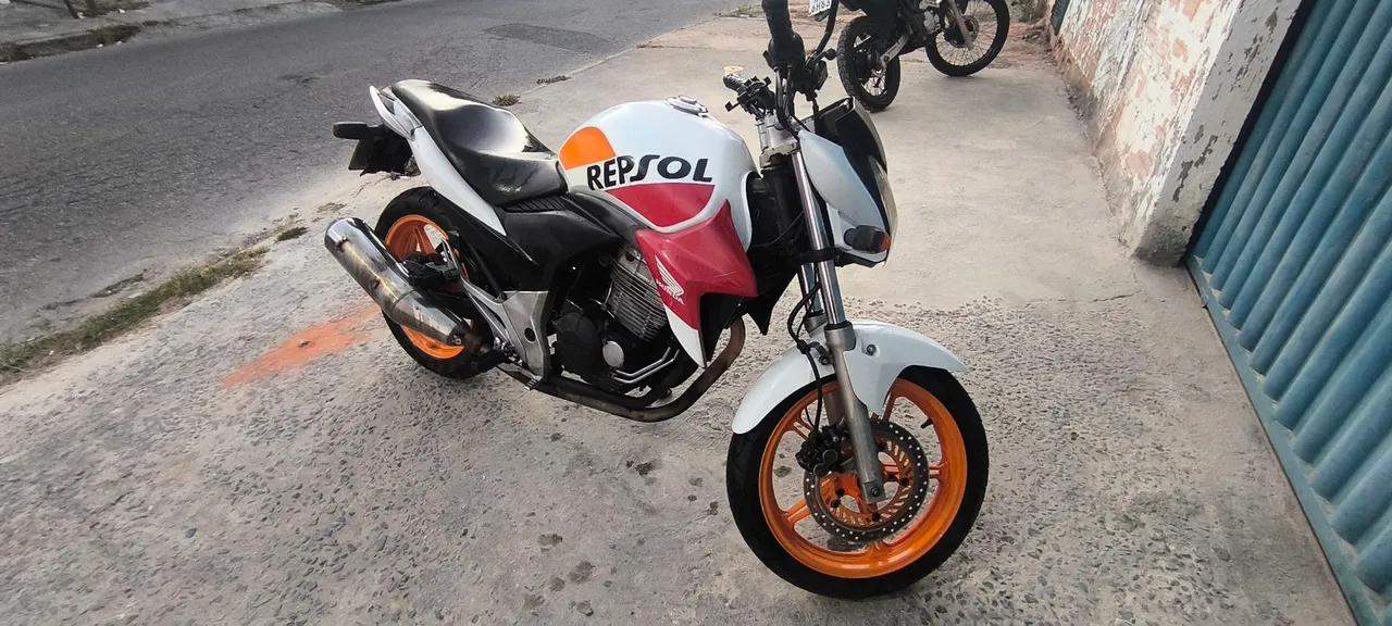 Motos HONDA CB no Brasil