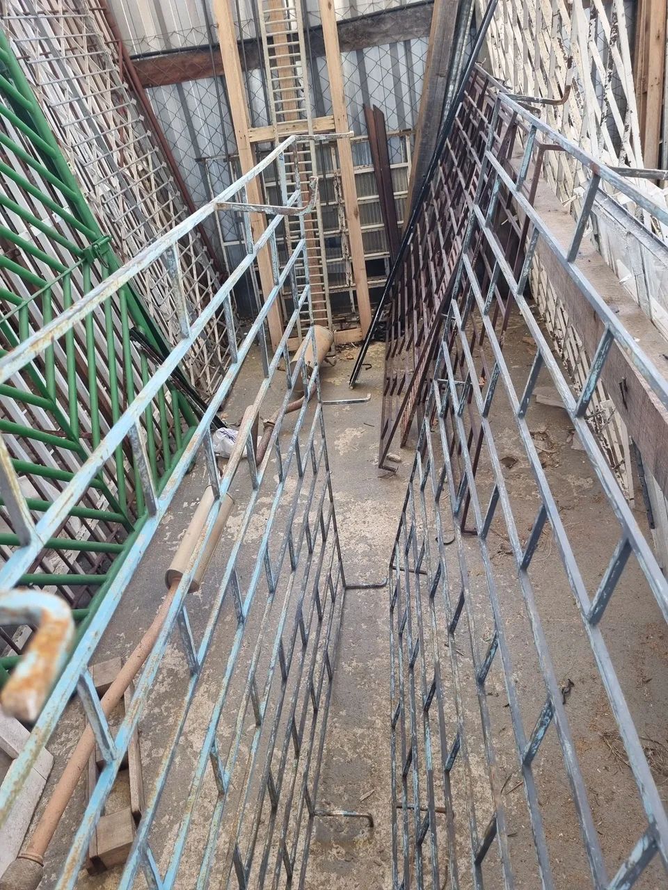 Grade de janela 1.40 alt × 1.60 larg - Portas e Janelas - Portão ...