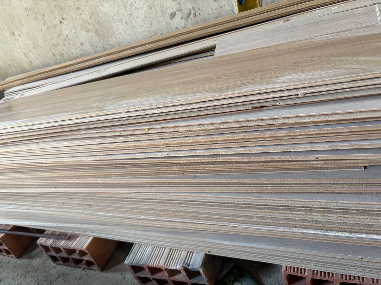 19 metros de Piso Laminado Durafloor Itapuã New Way - Pra vende rápido ...