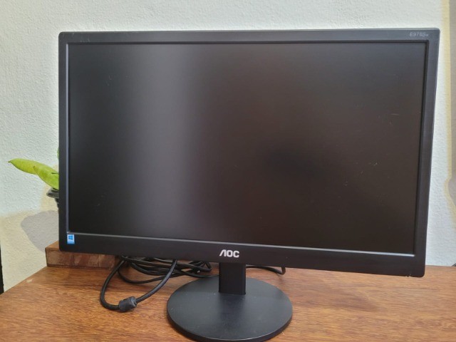 Monitor aoc e970sw | +28 anúncios na OLX Brasil