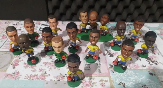 "bonecos coca cola" no Brasil