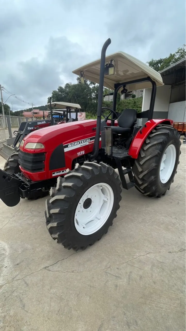 "trator pequeno" - Tratores e máquinas agrícolas no Brasil