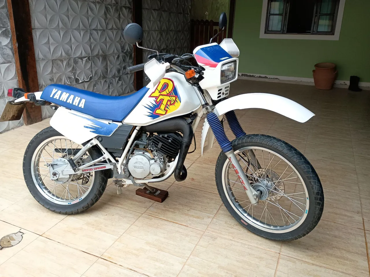 Motos YAMAHA DT no Brasil