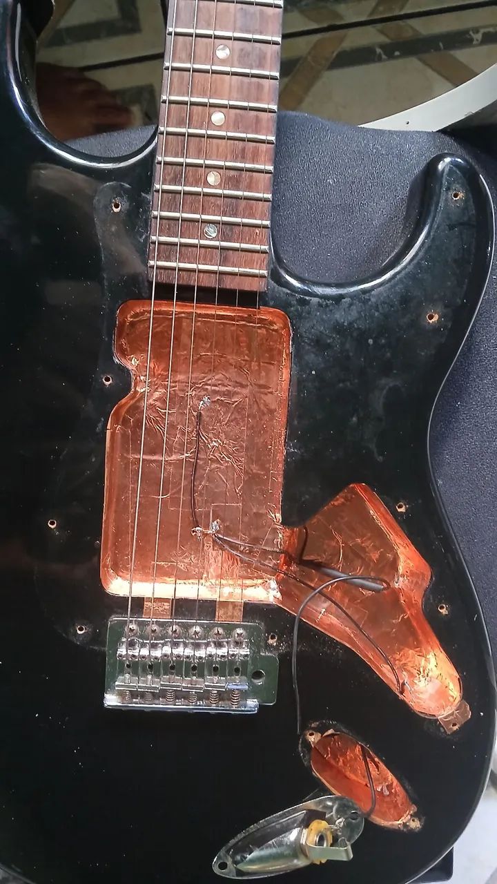 Guitarra Elétrica tagima t735, troco por um amplificador de guitarra 50 ...