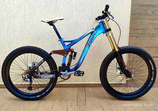 "gios stage" no Brasil