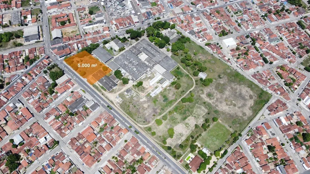 Terreno Comercial 3.5005.000 m² na Área da BONOR, Esquina de Alto Fluxo ...