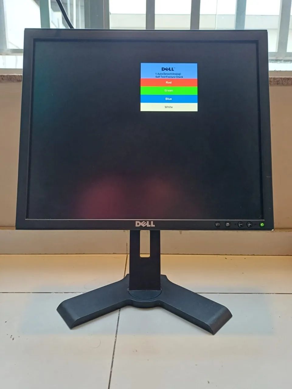 Monitor Dell 19 polegadas c/ base ajustável - Monitores - Pechincha, Rio de Janeiro 1398504308 | OLX