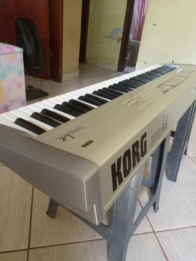 Teclado korg triton le | +10 anúncios na OLX Brasil