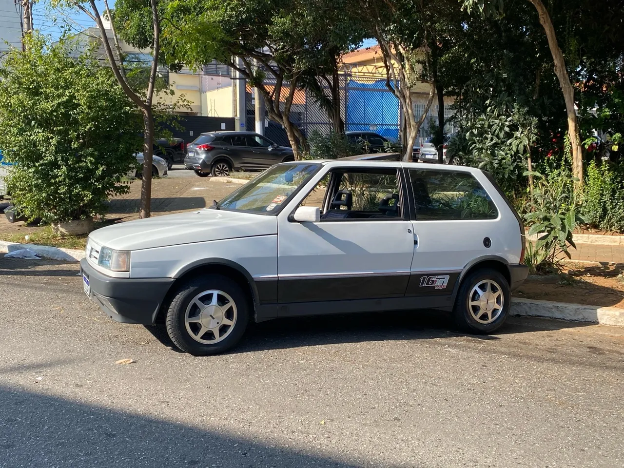 "fiat uno 1 6r mpi" - Carros Usados e Novos à venda