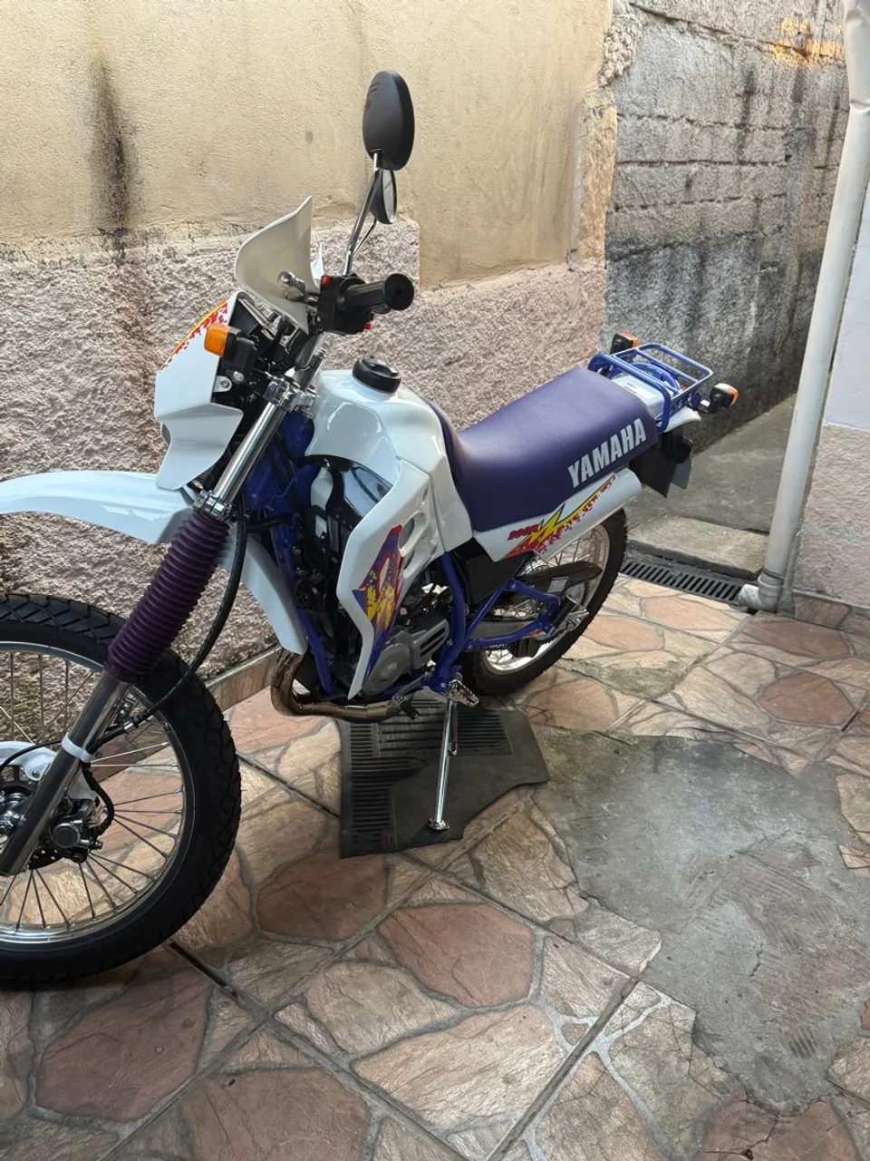 Motos YAMAHA DT no Brasil