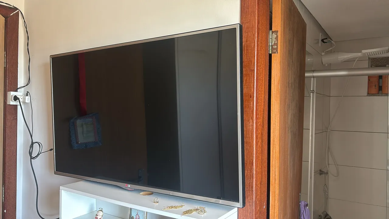 "tv lg 47 polegadas" - TVs no Brasil