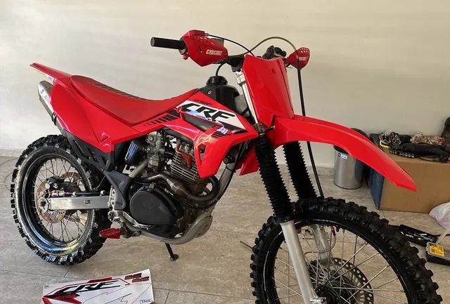 Motos HONDA CRF 2015 no Brasil