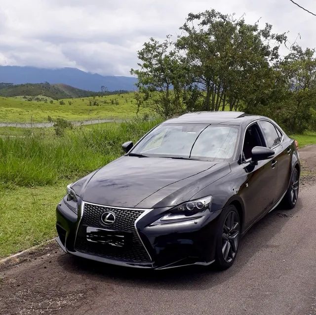 LEXUS IS-250 Usados e Novos
