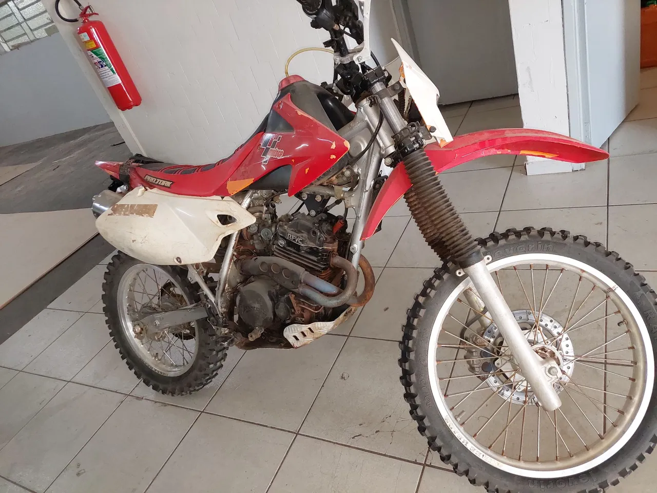 Motos HONDA XLX no Brasil