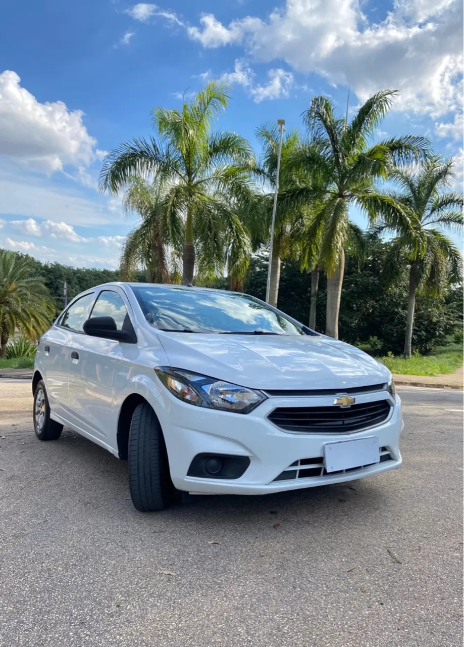 CHEVROLET ONIX 2018 Usados e Novos