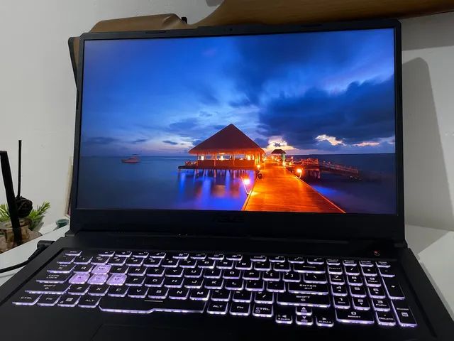 "notebook asus 17 polegadas" no Brasil