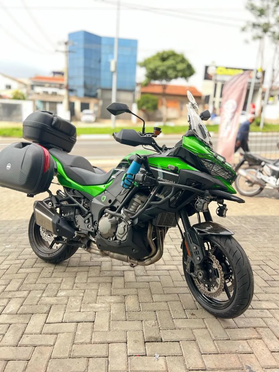 Motos KAWASAKI VERSYS no Brasil