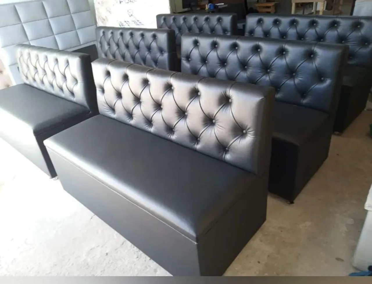"sofa booth" - Sofás e Poltronas no Brasil