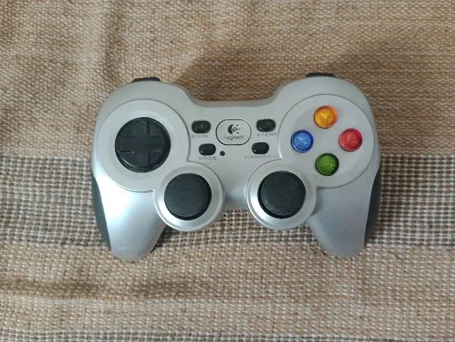 Controle de Jogos sem fio Logitech F710 para PC e TV - Peças e ...