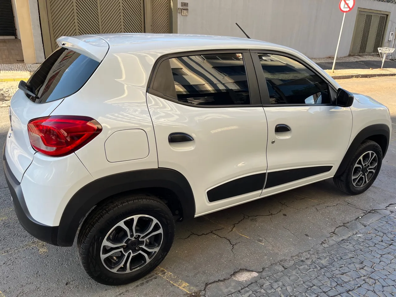 RENAULT KWID 2021 Usados e Novos