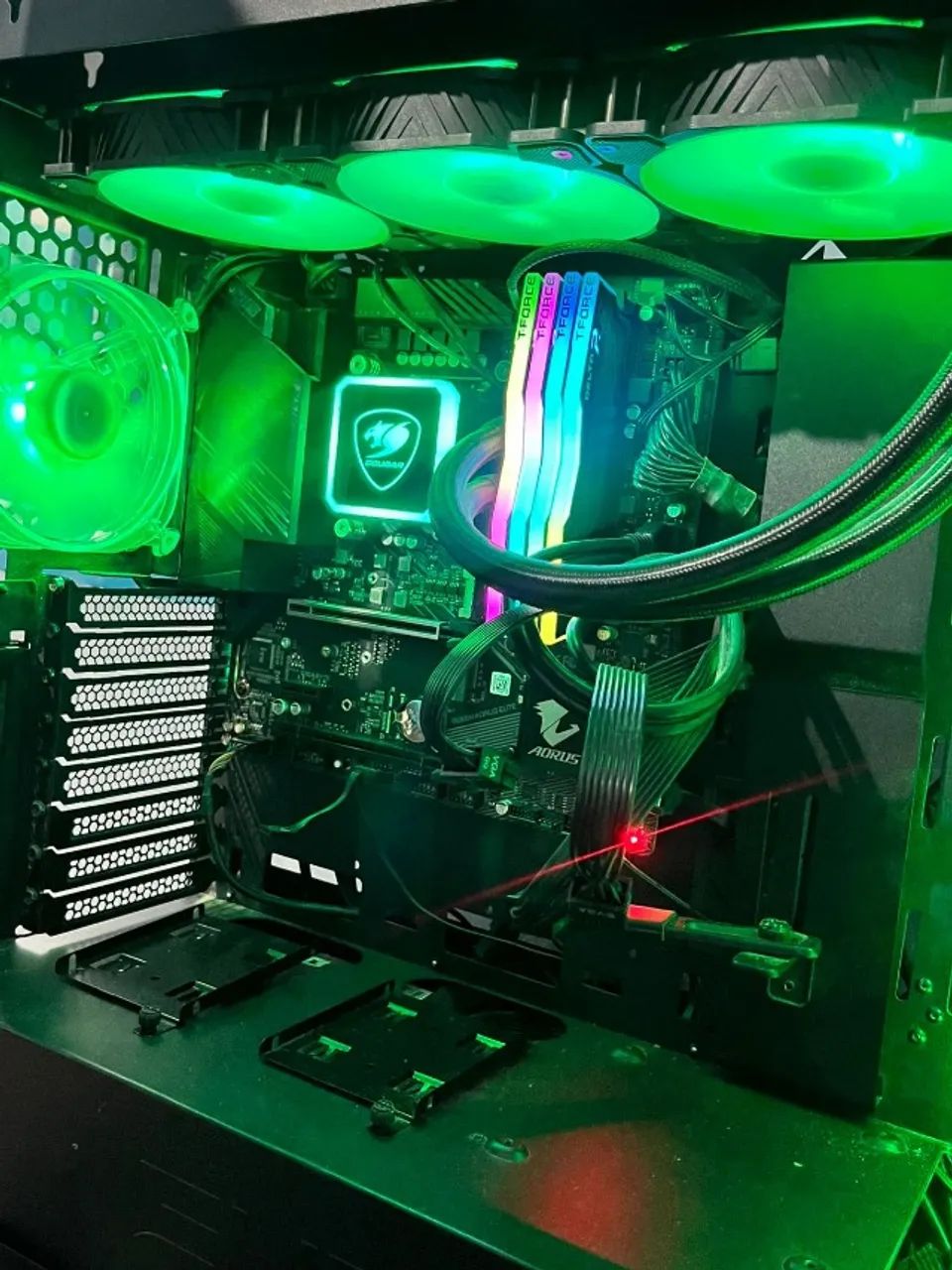 PC Gamer / Workstation - i7-11700K | 64GB RAM | WC 360mm | EVGA 750W ...