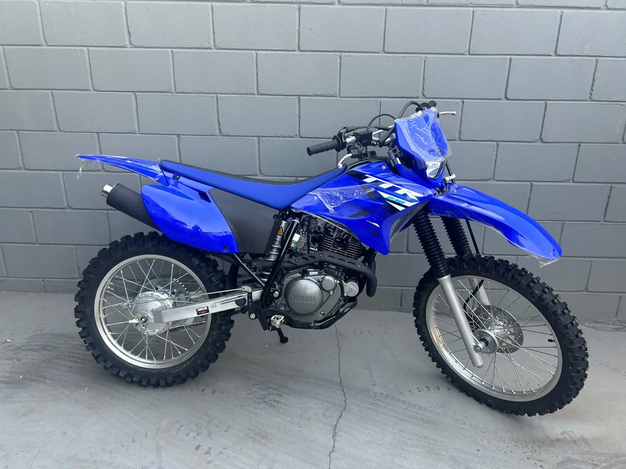 Motos YAMAHA TT-R no Brasil