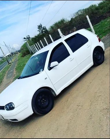VOLKSWAGEN GOLF 2001 Usados e Novos