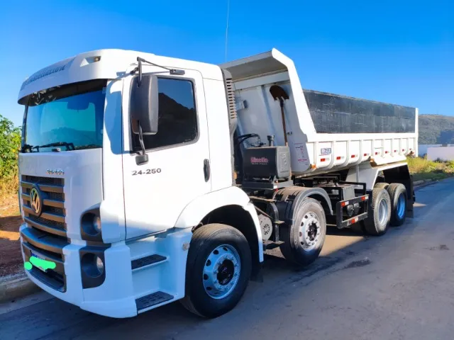 "caminhao wv 24250" - Caminhões no Brasil