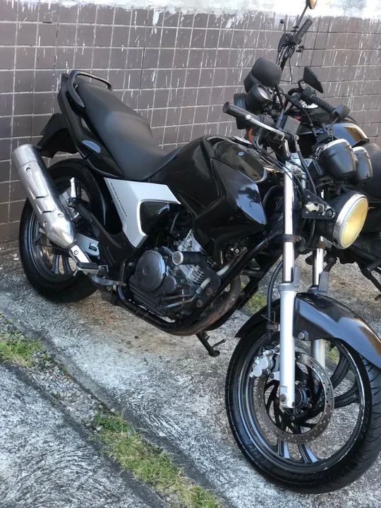 Motos YAMAHA FAZER 2008 no Brasil