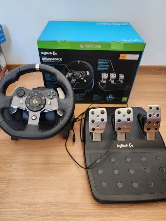 "volantes logitech" no Brasil