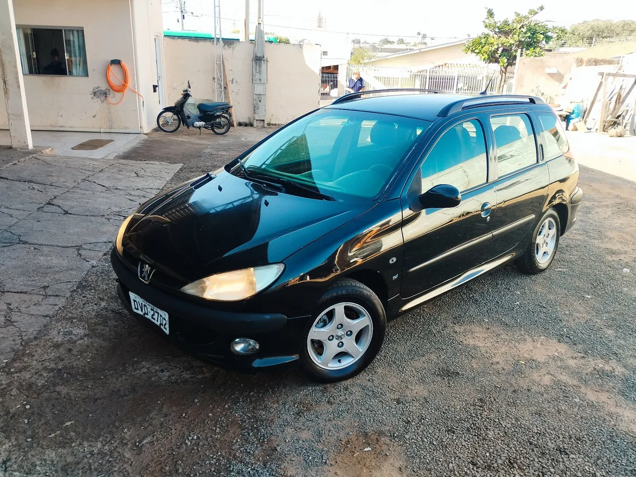 PEUGEOT 206 SW PRESENCE 1.4/ 1.4 FLEX 8V 5P Usados e Novos