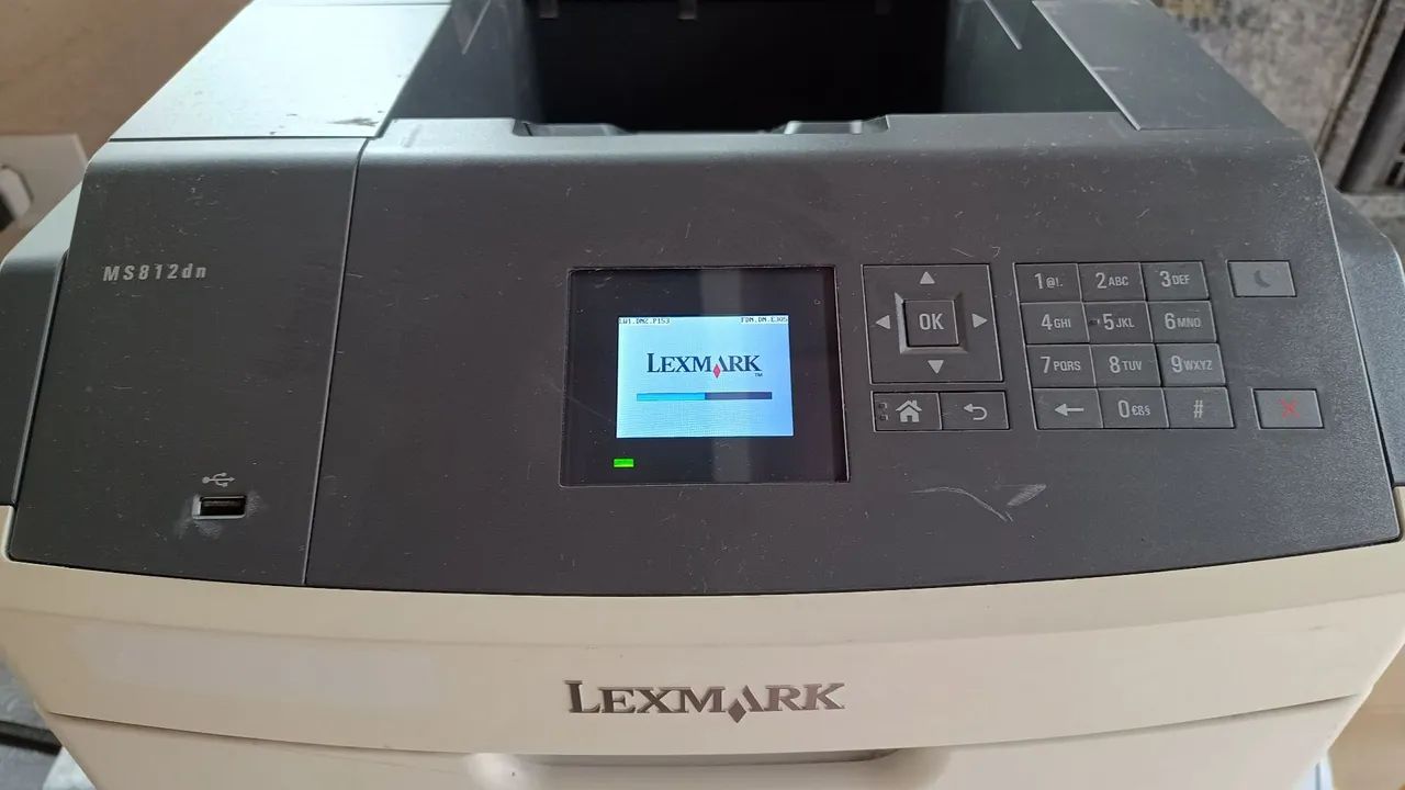 Vendo Impressora a Laser Monocromática Lexmark MS812dn, com toner quase ...