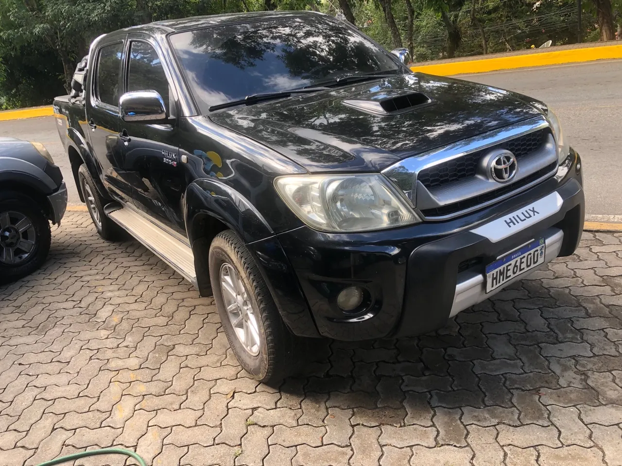 TOYOTA HILUX 2010 Usados e Novos