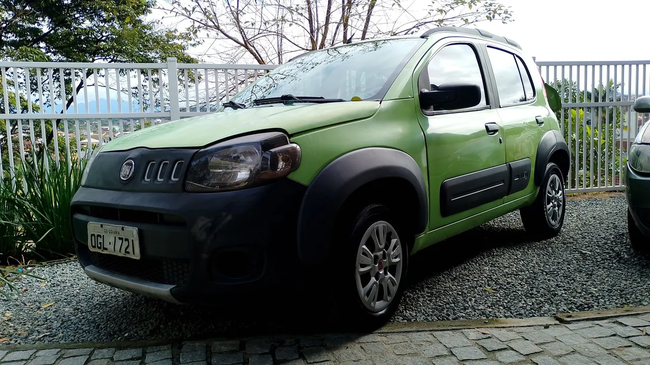 FIAT UNO 2012 Usados e Novos