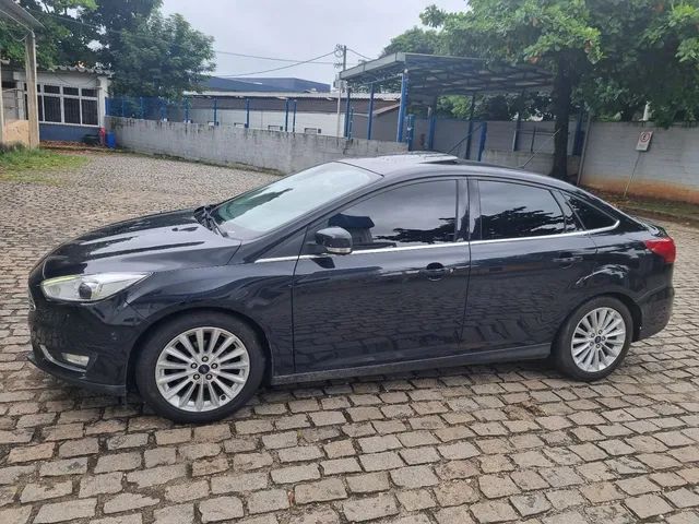 FORD FOCUS 2016 Usados e Novos